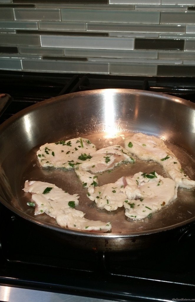 Piccato di Pollo al Lemone (Chicken Piccata) – 3 Italian Sisters